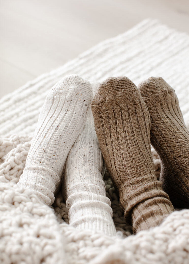 5 Things You Can Do To Create A Tranquil Vibe In Your Room - Sweet Greens